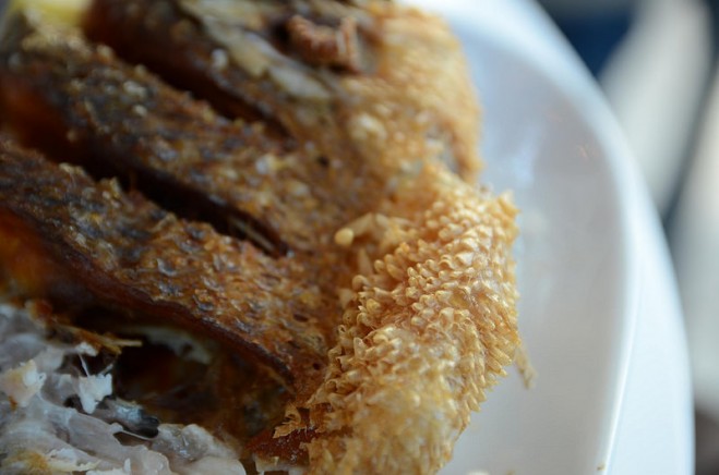 3 trucos fundamentales para hacer el lenguado frito crujiente y jugoso